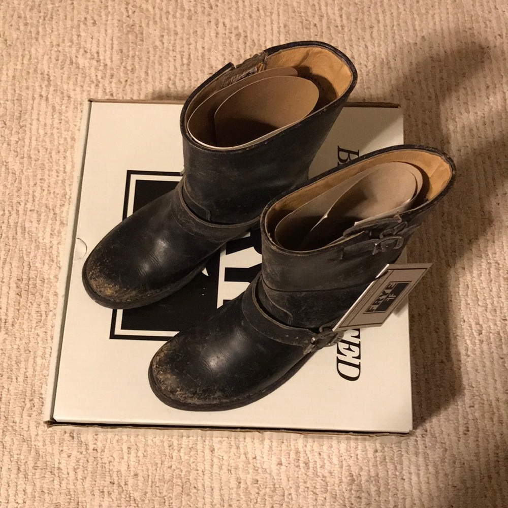 Frye Jenna Engineer Short Black Boot - Gem